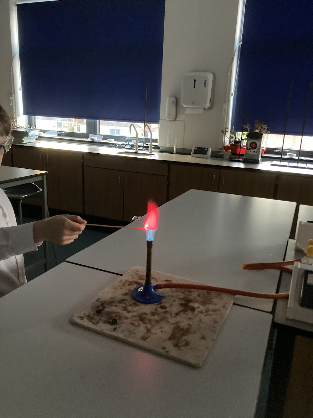 Science Club Test Flame Colours with Metals - Turves Green Boys' School